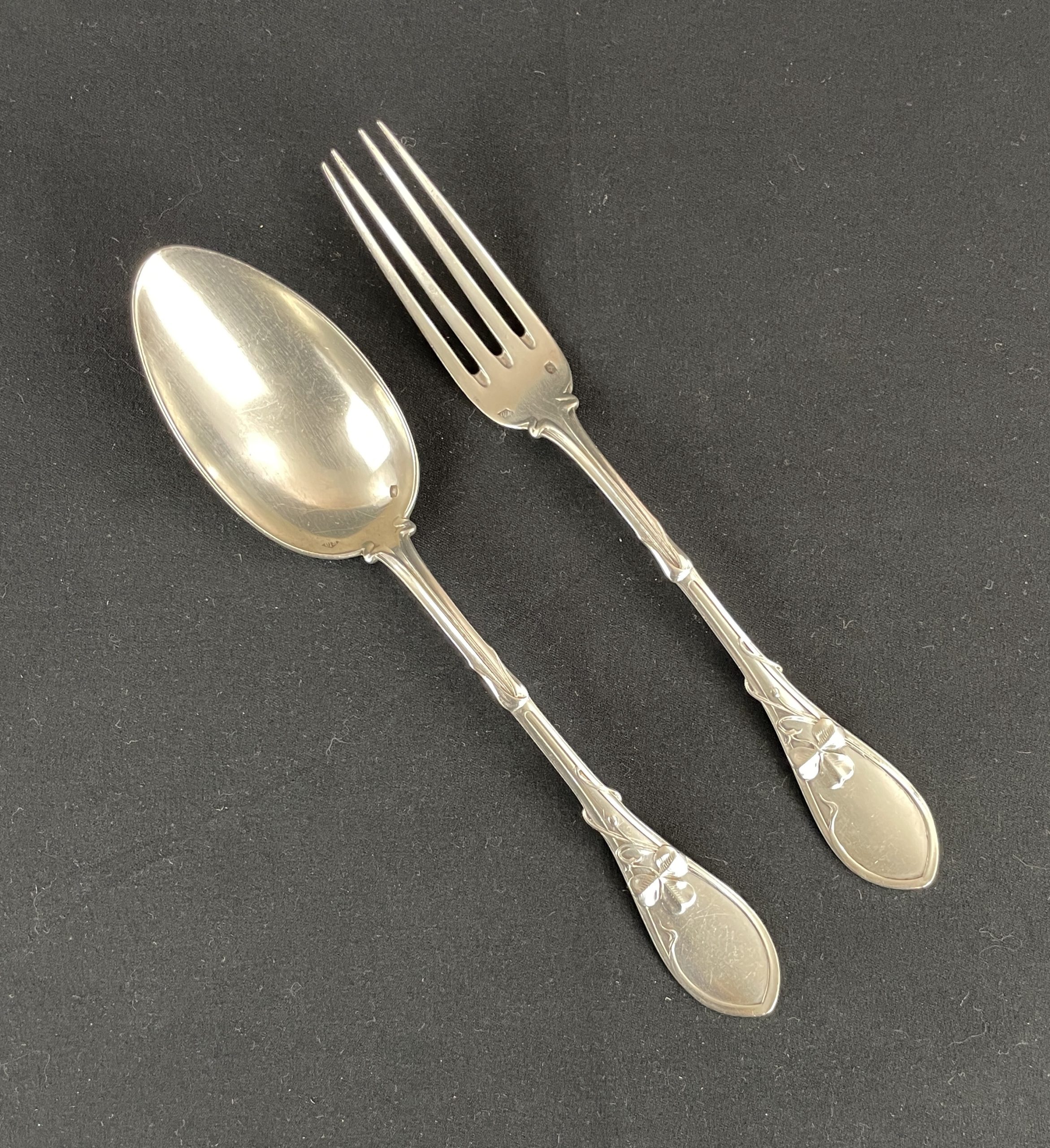 Couvert cadet aux trèfles Art nouveau en argent - Louise Antiquités